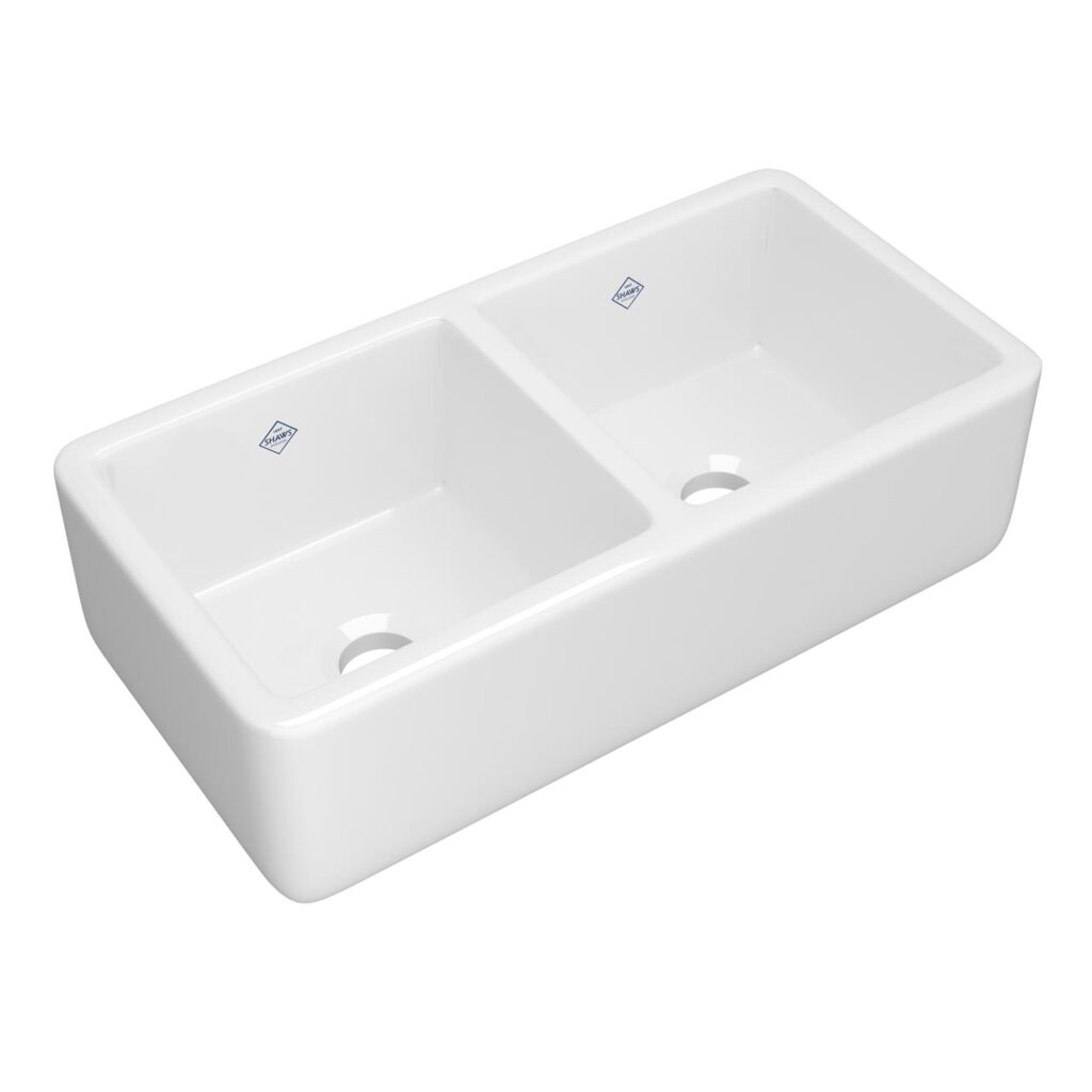 Buy Farmhouse Sinks Online - Bath & Kitchen Fixtures - Amati Canada