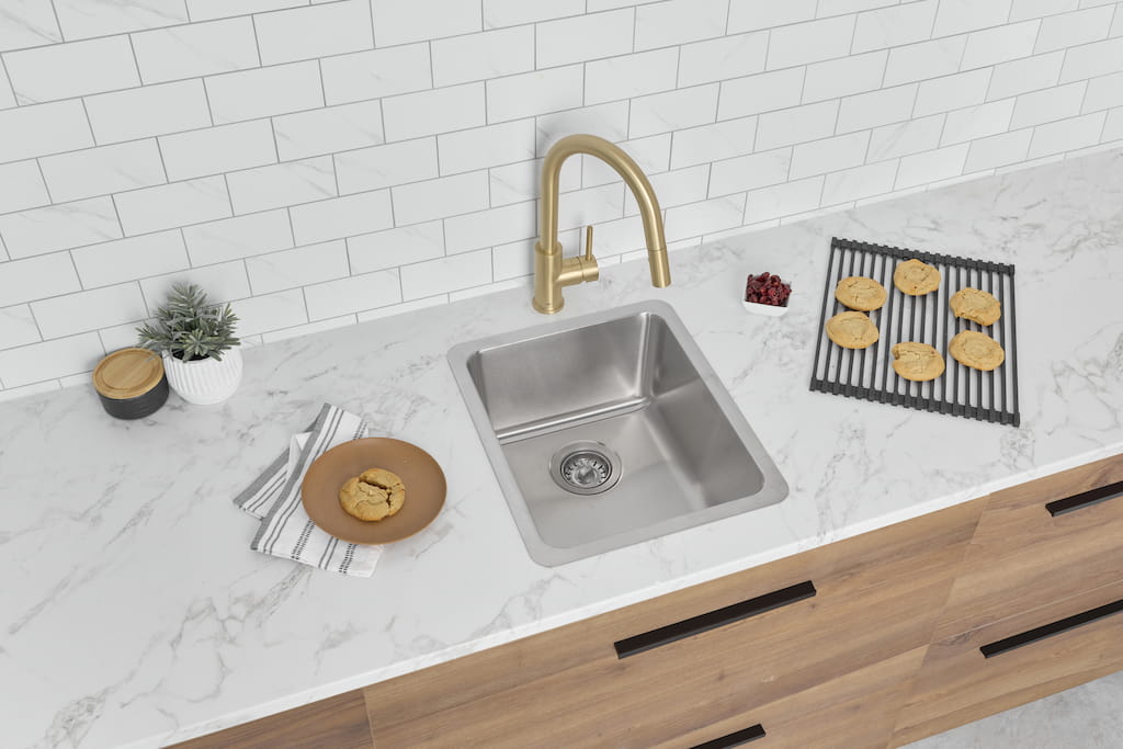 STYLISH 15 inch Single Bowl Undermount and Drop-in Stainless Steel ...
